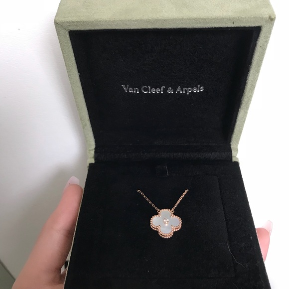 Van Cleef & Arpels | Jewelry | Van Cleef And Arpels Alhambra Pendant ...